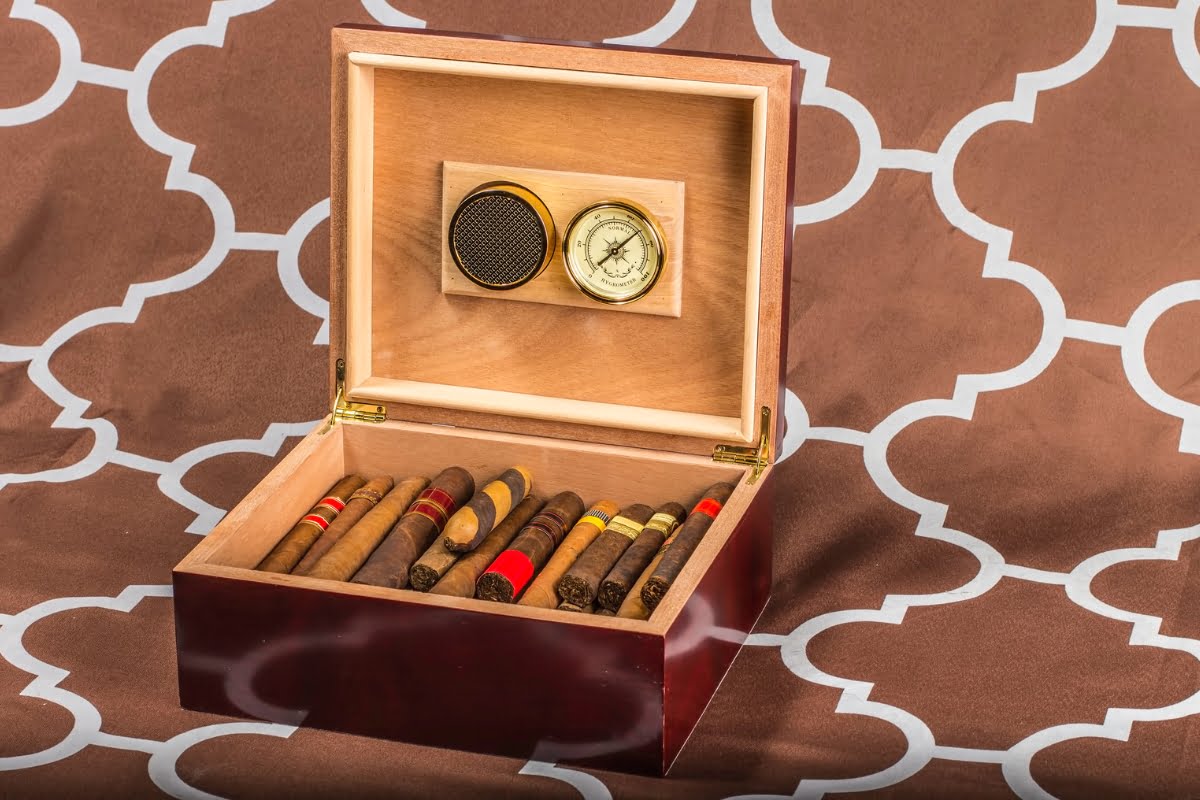 Choosing a Humidor: A Guide to Selecting the Perfect Cigar Storage